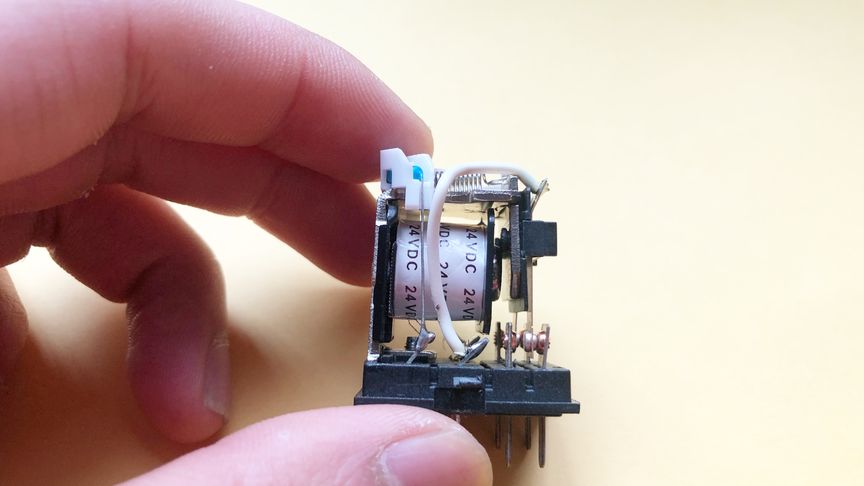 不会用安全继电器,设计安全电路的电工,不是一个好电工!