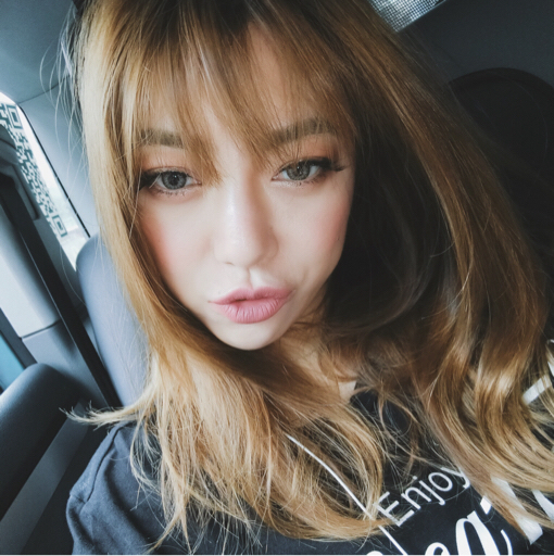 花蕾蕾raeraehua 