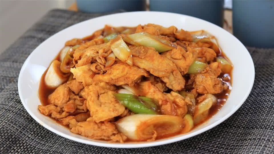 鸡蛋怎么做好吃又简单,学会这个做法,葱香浓郁又下饭