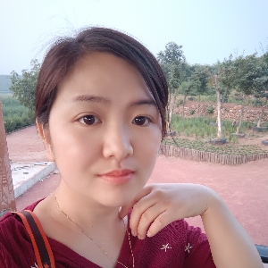 热爱生活的群子 