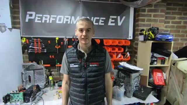 国外大拿日产凌风纯电动汽车动力电池包预充电回路分析