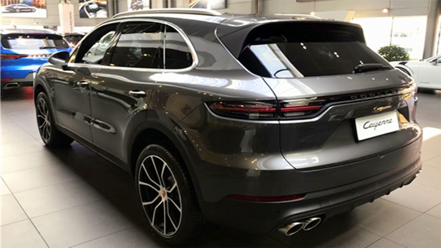 新款保时捷卡宴终于亮相!比宝马X7美太多,4.0T+V8看啥奔驰GLS