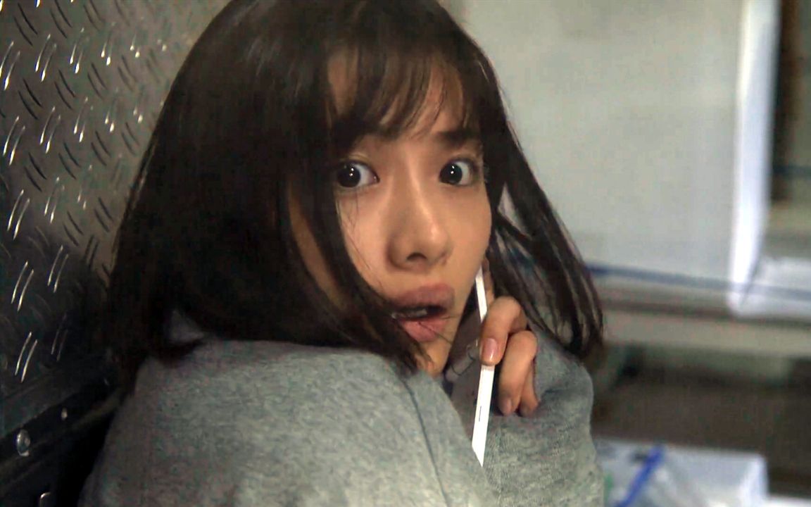 《非自然死亡》02,变态男扮女人交网友,受害女孩都有一个特点!