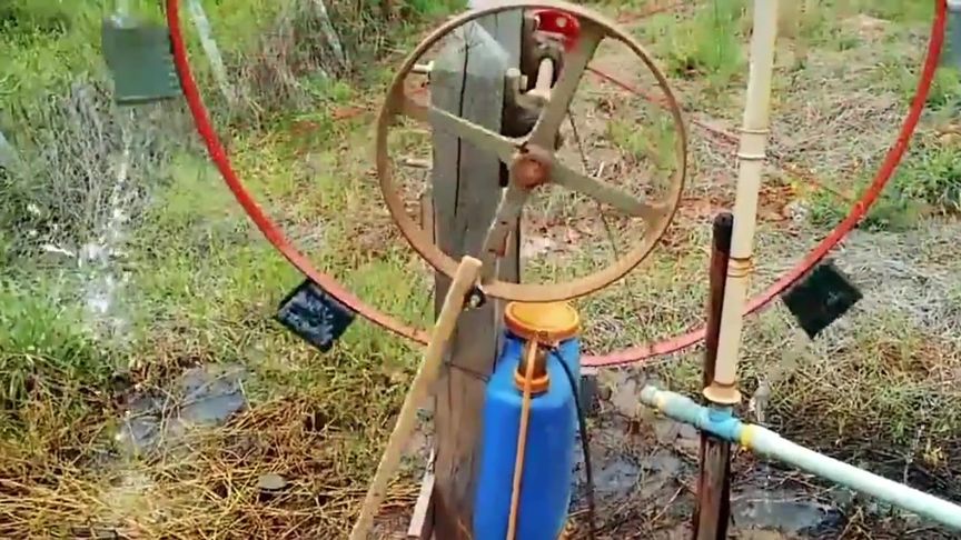 民间各种水车发明 真是高手在民间 太有才了