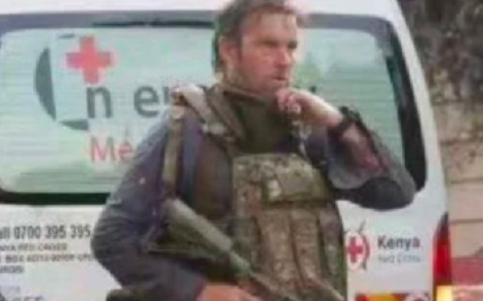 在Swat4扮演“内罗毕战神”_哔哩哔哩bilibili_战神_游戏实况