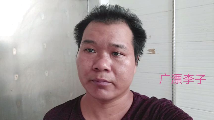 藕节是不是有治疗慢性咽炎的功效呢?小伙网购来试一下效果