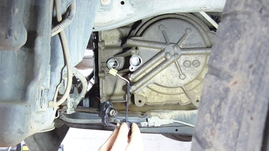 电脑读取故障码,更换新的输入轴传感器后,可以解决问题吗