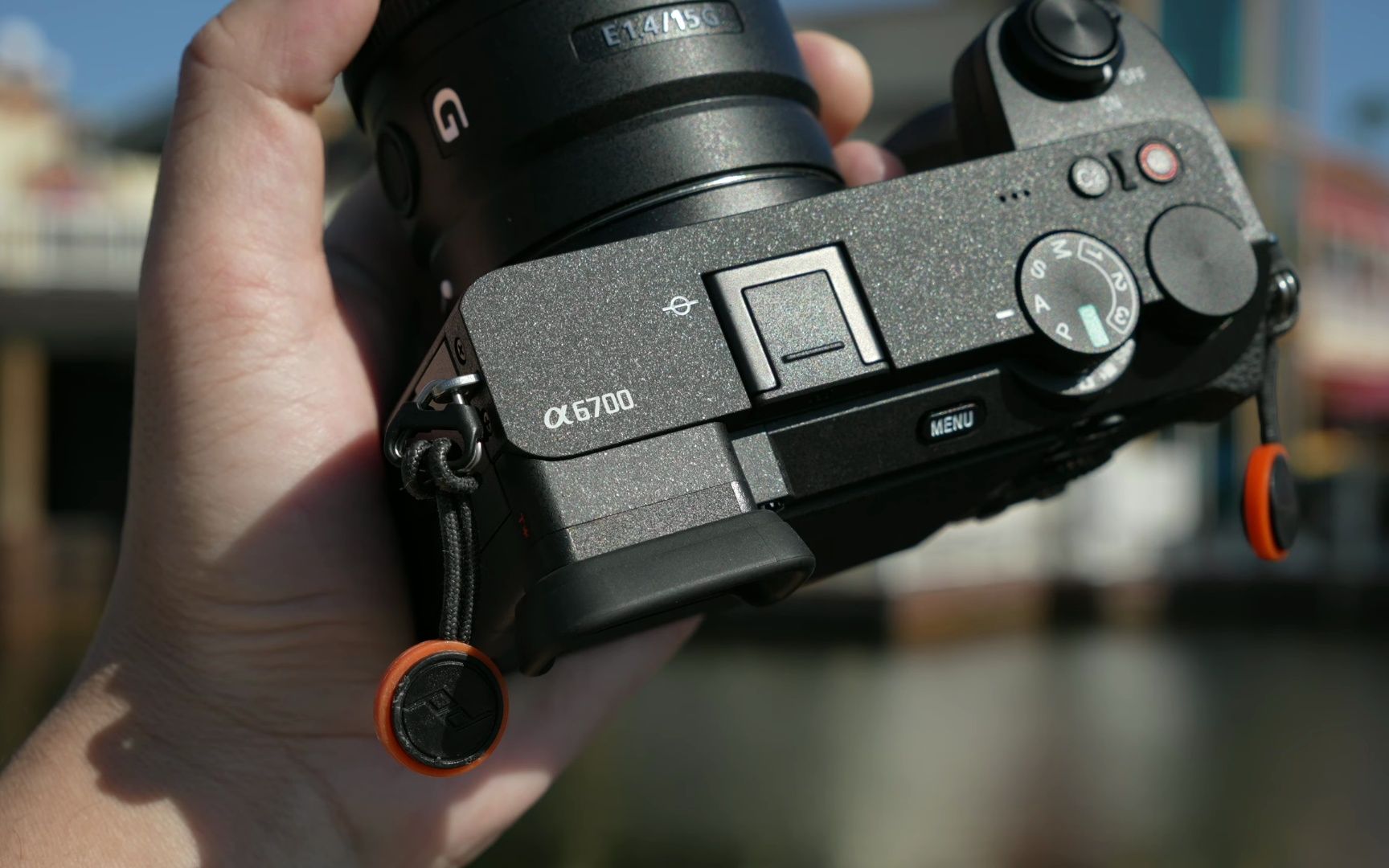 索尼 a6700 - 对比 a6600 a6400 a6100 a6000