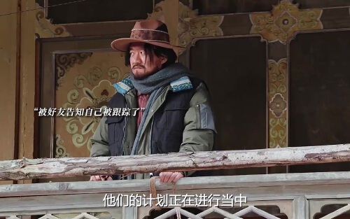 小伙竟然遇到了和自己一模一样的人