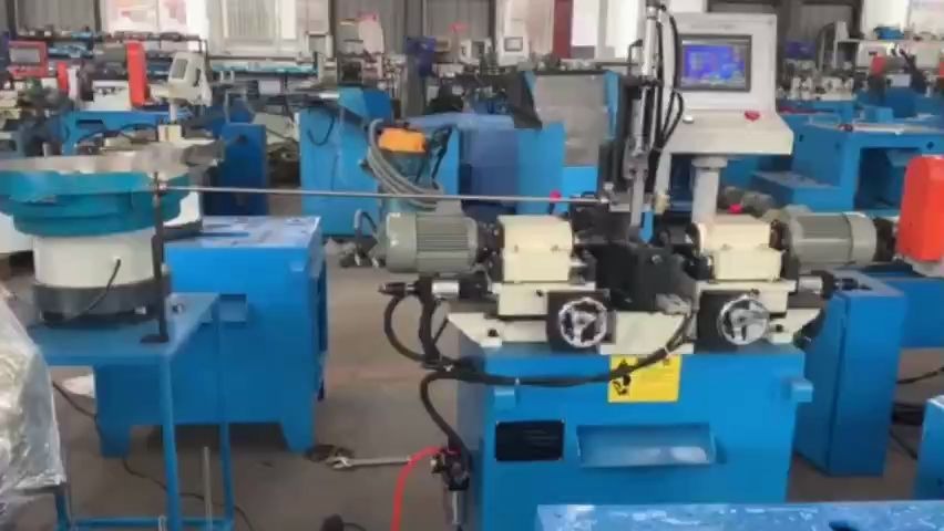 振动盘送料6mm钢筋圆棒双头平头倒角机视频