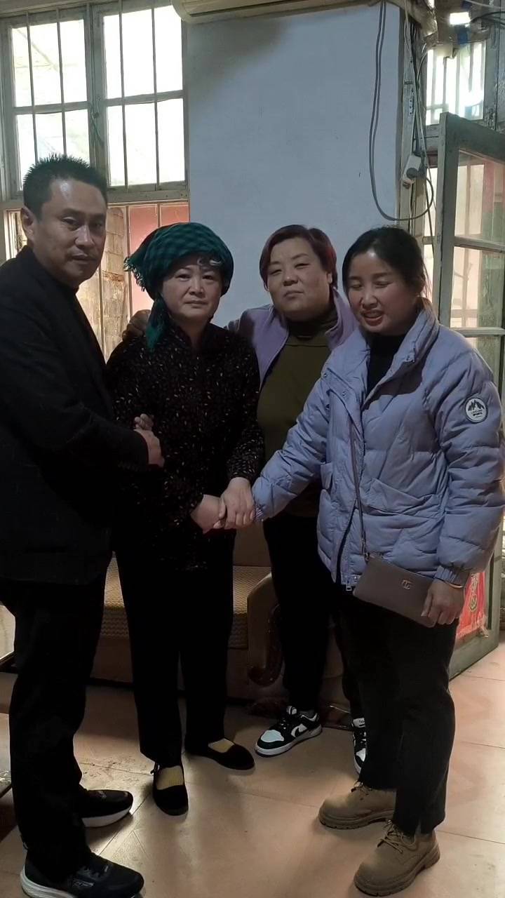 孝顺是家庭和谐的基础,也是社会稳定的基石