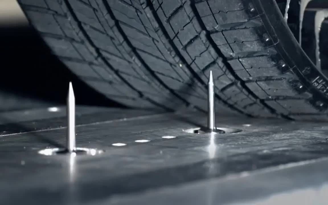 不漏气的轮胎和米其林的弹性轮胎。