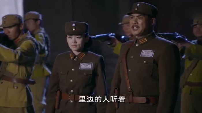 影视:国军旅长被军统抓了,倒数5个数,军统总部疯狂响起爆炸声