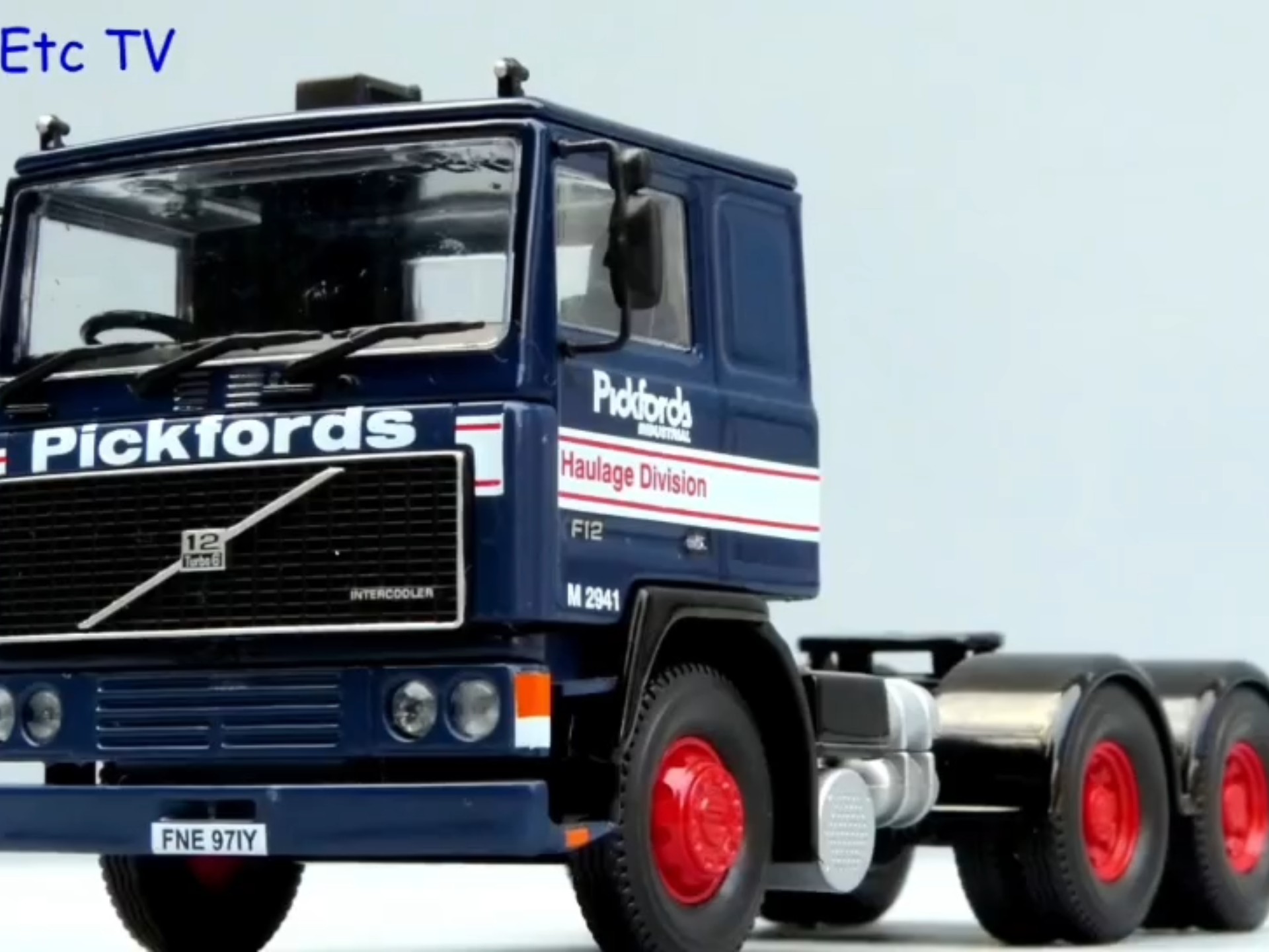 沃尔沃 Volvo F12 卡车模型测评