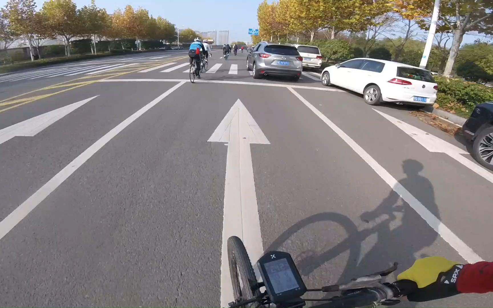 11月26日 宜昌求雨台公园绕圈体验赛,山地车完美的被拉爆