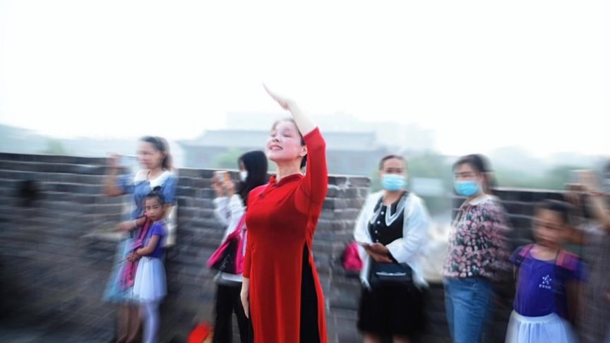 每一次的活动背后,都是不为人知的辛苦和用心,策划流程、编舞