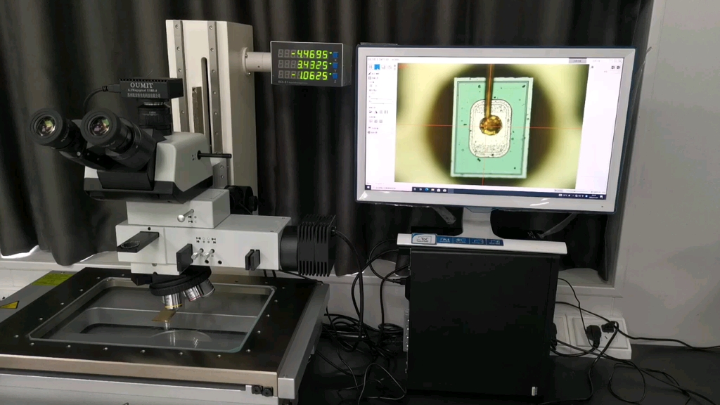 金相工具半导体测量显微镜测量芯片晶圆半导体长宽和高度深度尺寸演示