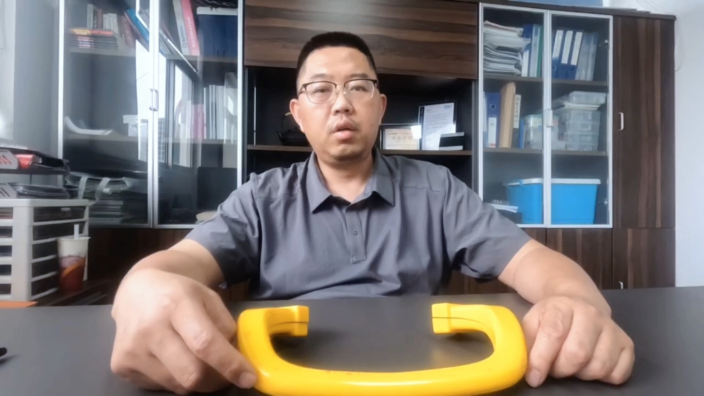 氮气注塑工作原理是什么?