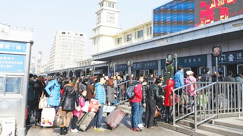 春运回家,坐火车这些东西一定不能带!小心不让你上车