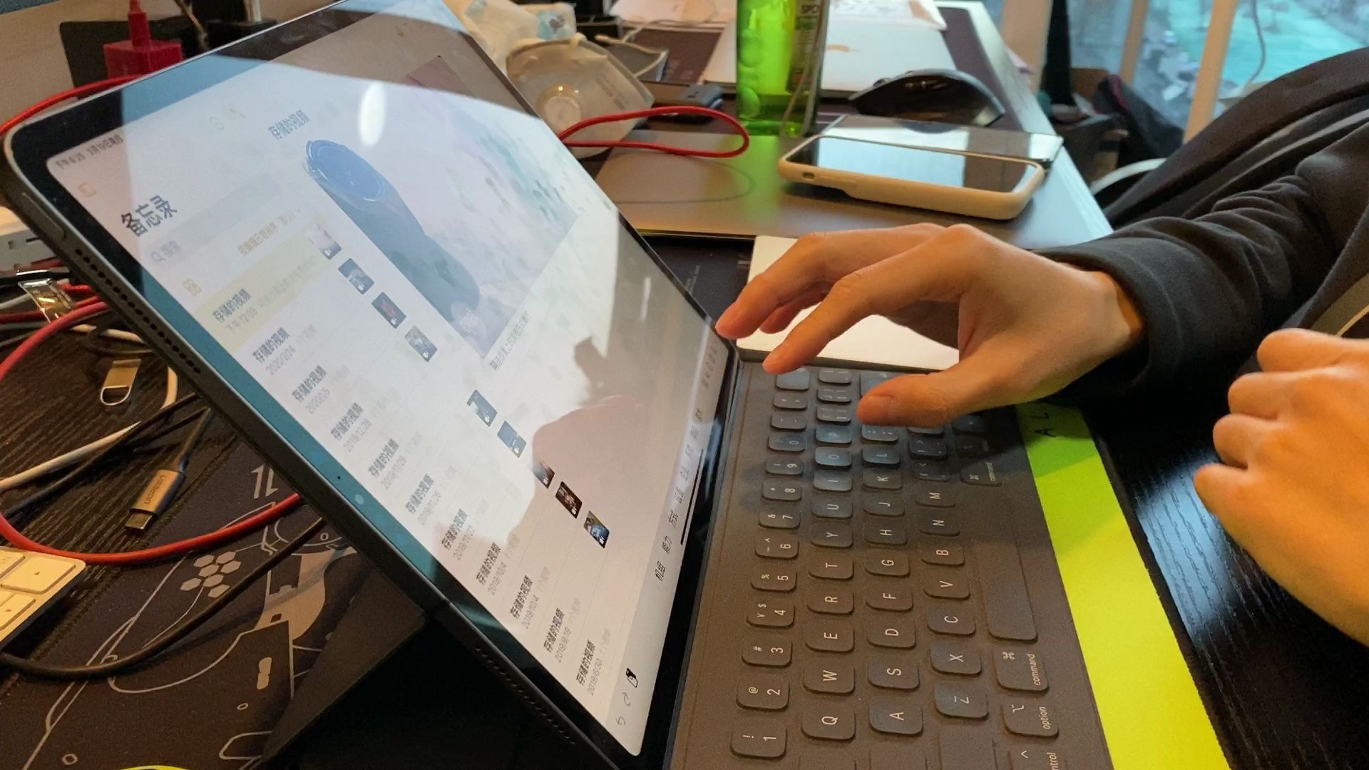 为啥 iPad 触摸操作那么方便还要用鼠标操作?