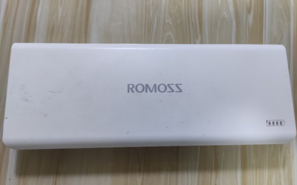 罗马仕充电宝sense9鼓包了,不敢用了