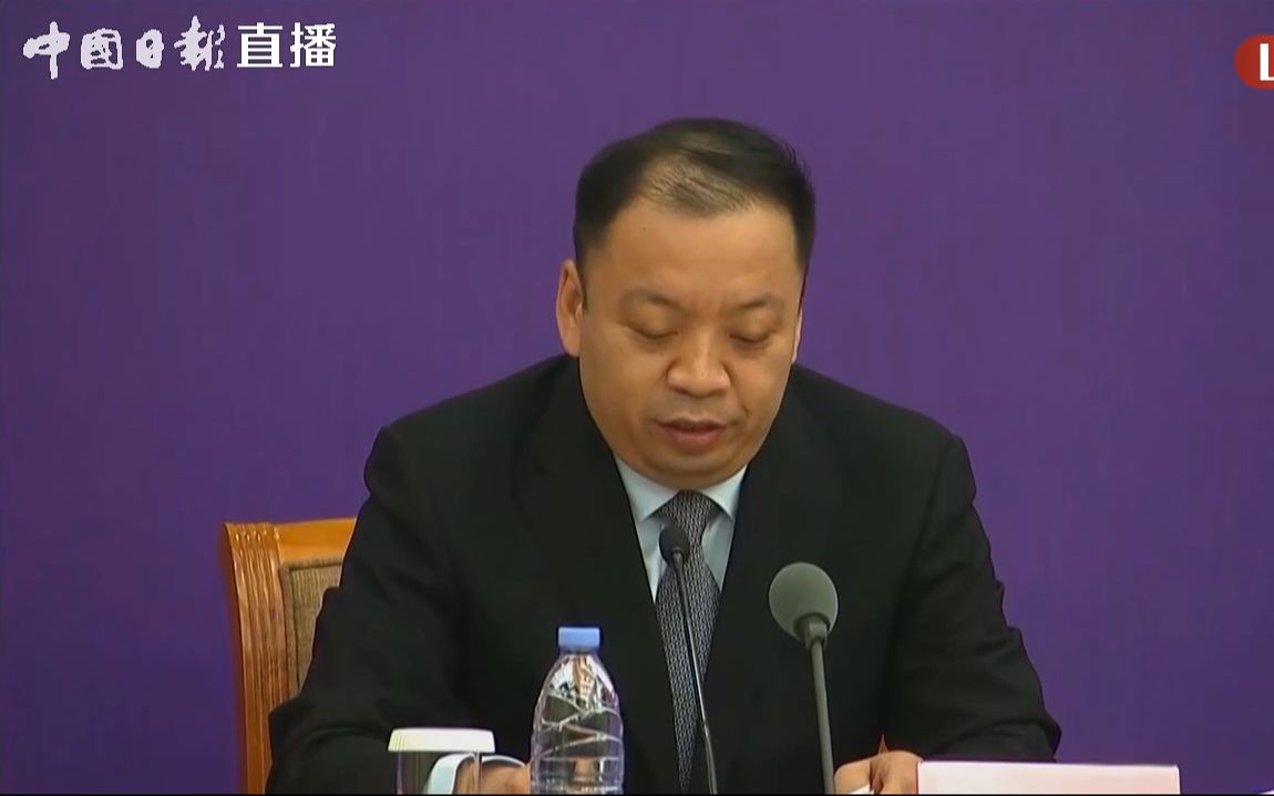 12日全国新增新冠肺炎病例15152例 累计确诊59804例