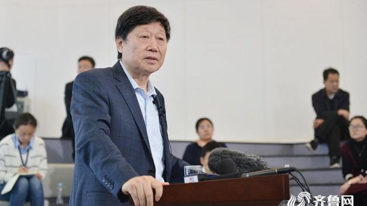 张瑞敏:不断颠覆 砸组织比砸冰箱更要艰难