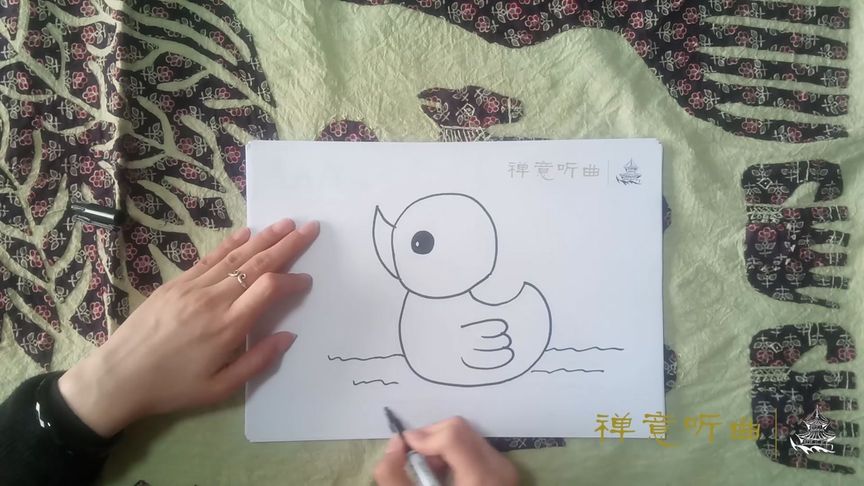 简笔画:非常简单易画的小鸭子,适合幼儿学的动物简笔画