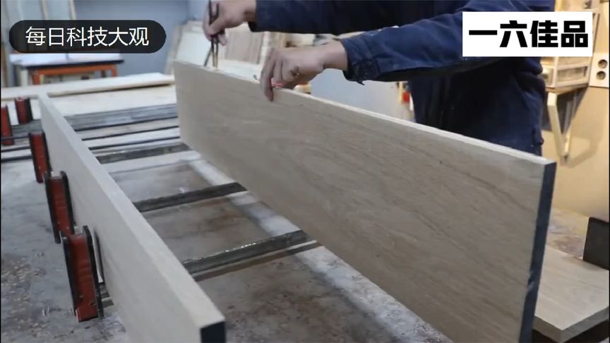 用3块板拼接成整板制作实木桌,全程秀操作,成品最少能卖500块