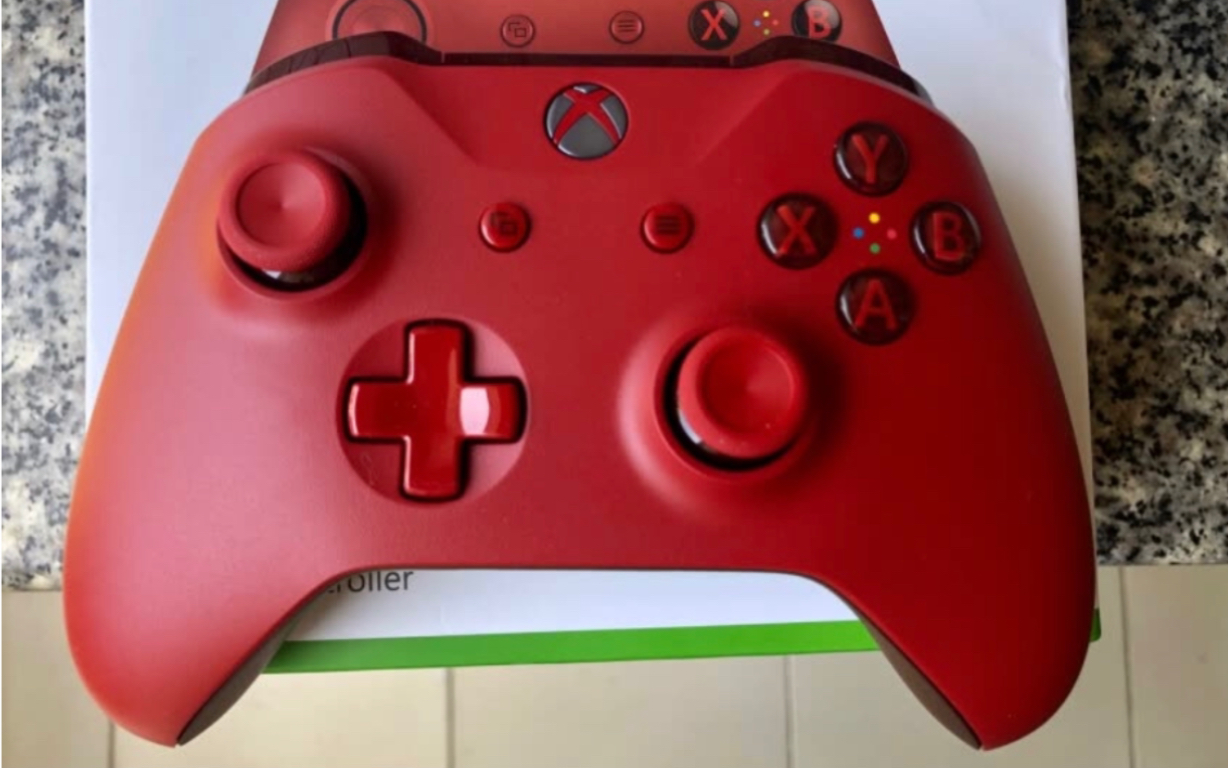 ￼￼微软(Microsoft)Xbox无线控制器/手柄 战争红限量版 | 带3.5mm耳机...
