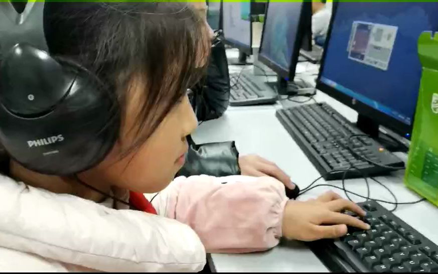 小栈编程第二届年度作品评选-MC组-晁家颐