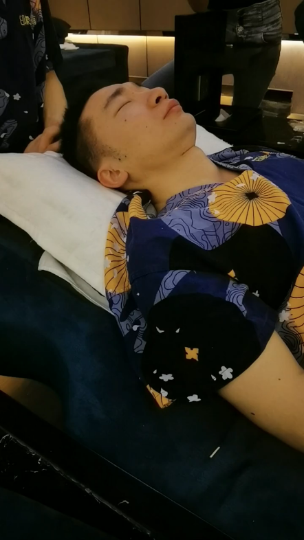 头疗߉�1.激活神经系统的功能,治疗失眠
