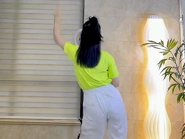 (Yoga)ߔ�凤凰传奇《光芒》健身操版‼️带感暴汗瘦全身 超火的《...