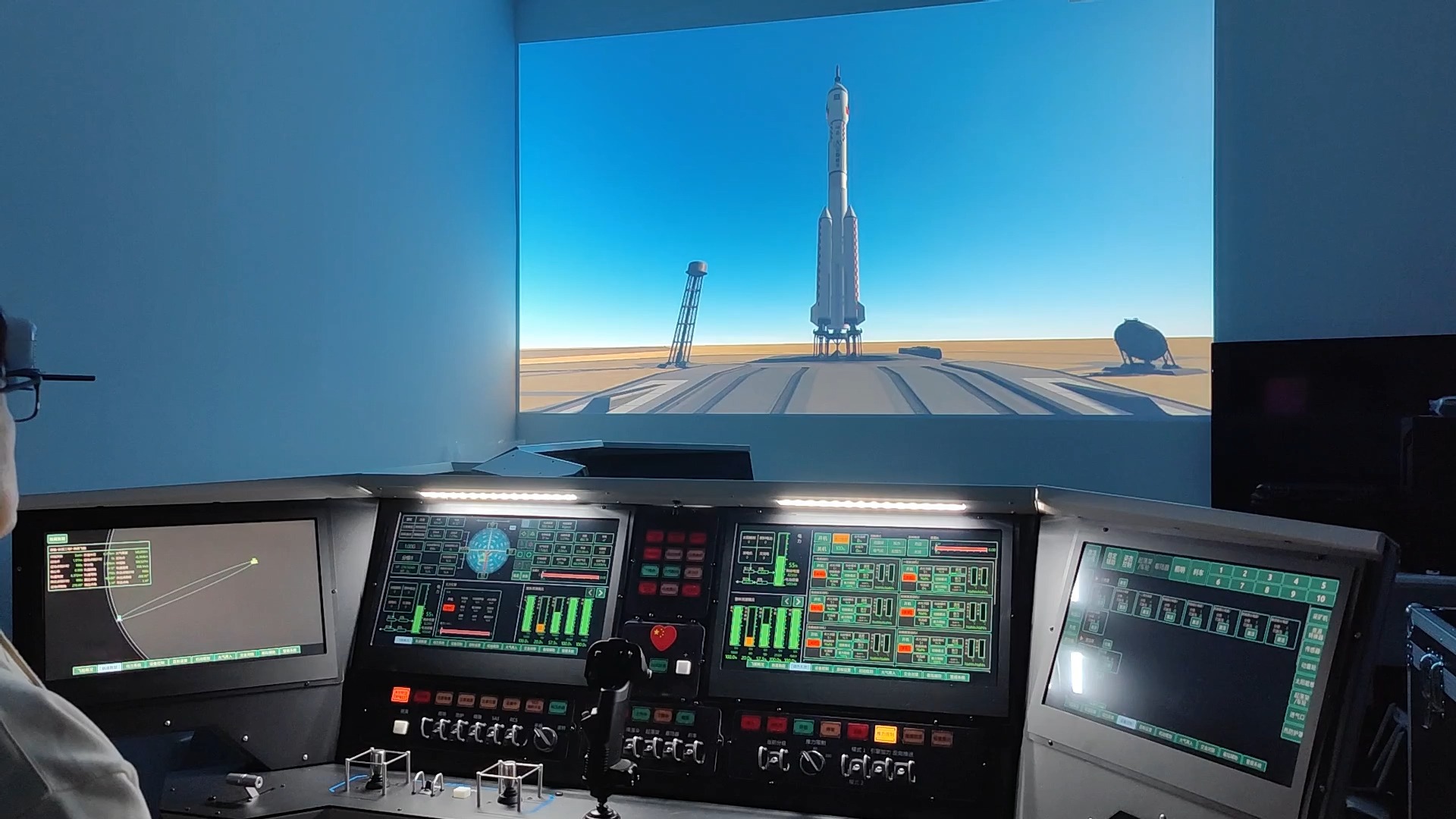 DIY控制台模拟发射神舟飞船,自带语音讲解和音乐!