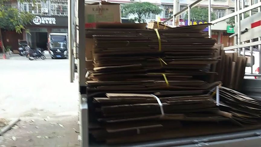 废品回收三个小时,挣了三百可以吗?