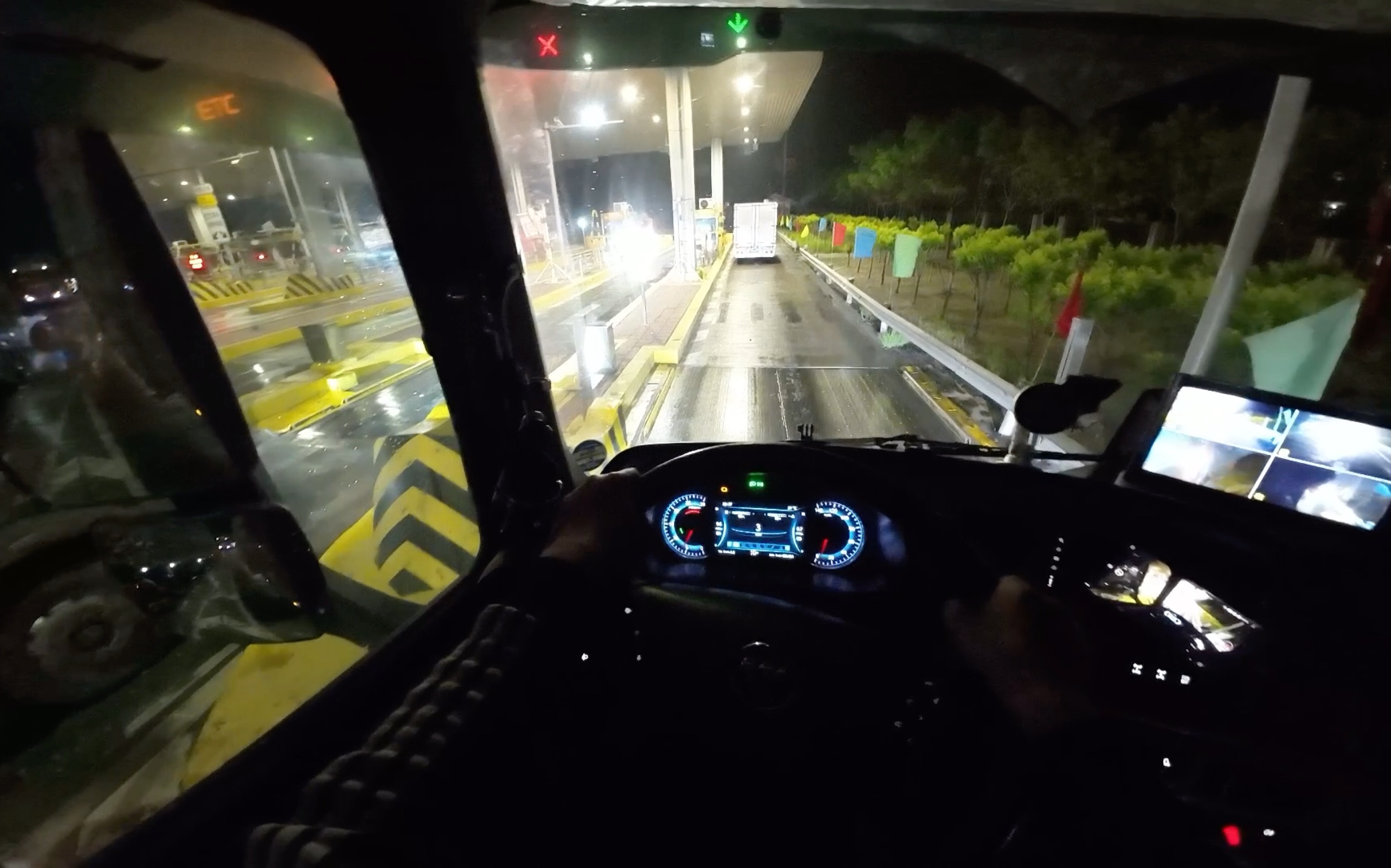 【Pov】(无剪辑助眠版)国产卡车第一人称欧曼自动挡560马力驾驶日记...