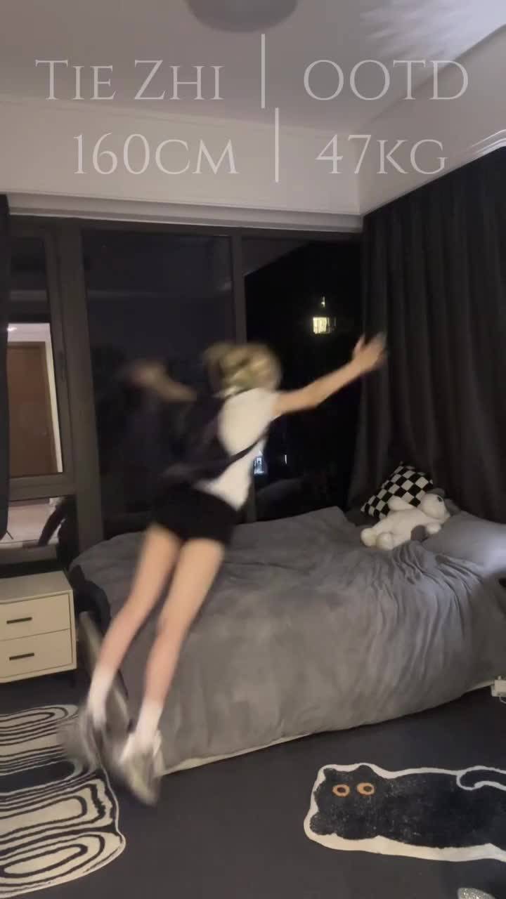 好爱这种极简风!永不过时～版型巨正超显瘦