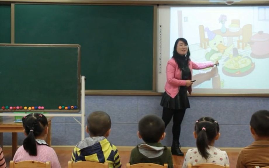 幼儿园中班安全教育 不在厨房玩