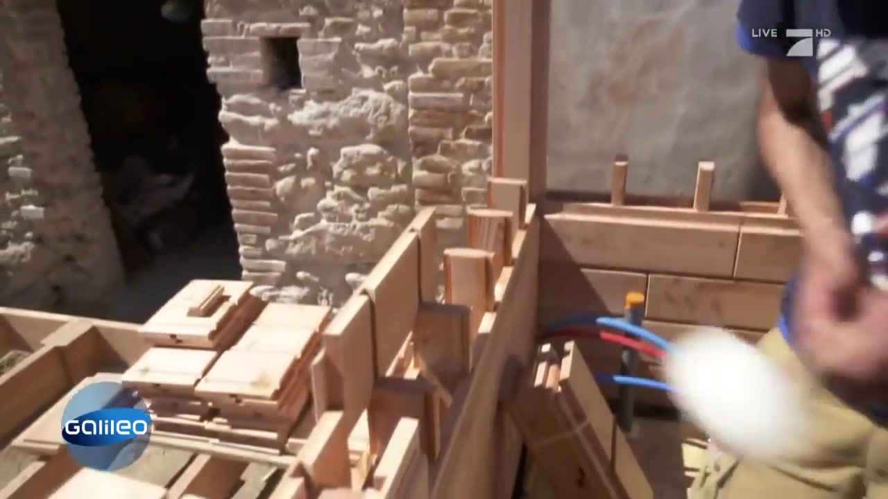 像积木一样建房?一种新结构形式的木屋建造方式