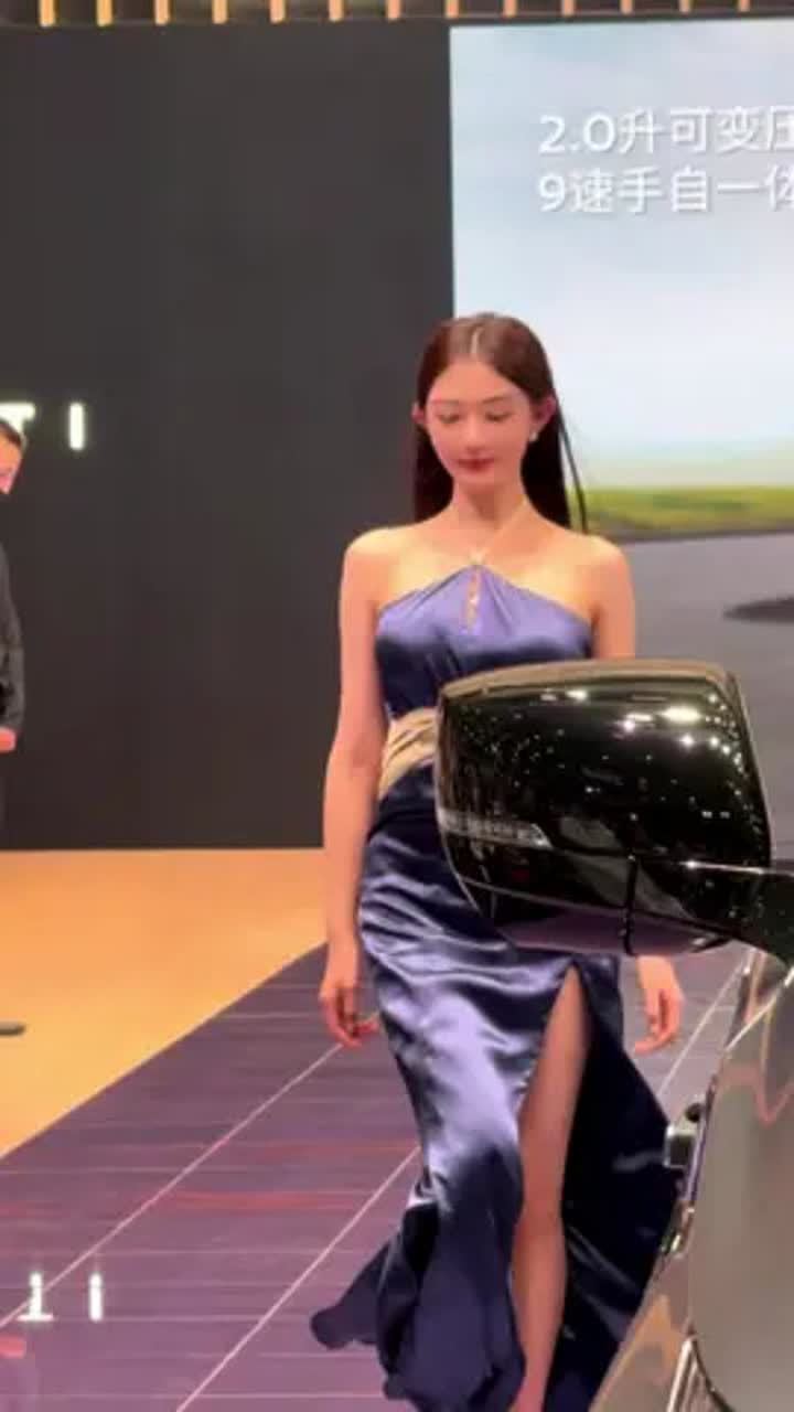 美女车模 上海国际车展走秀现场