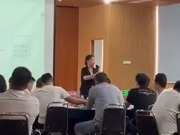 居英-绩效管理专家