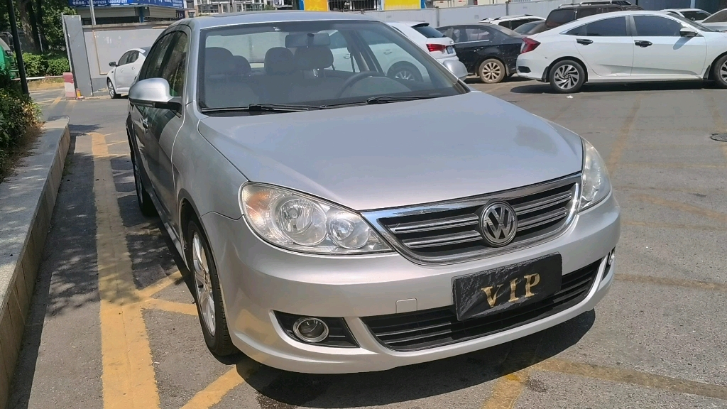 2万多块钱的大众朗逸,自动挡德系家用代步练手车分享