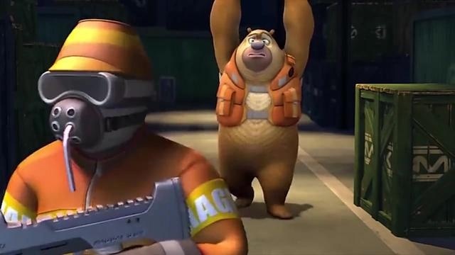 熊出没之夺宝熊兵-熊二悄悄闯入敌人.