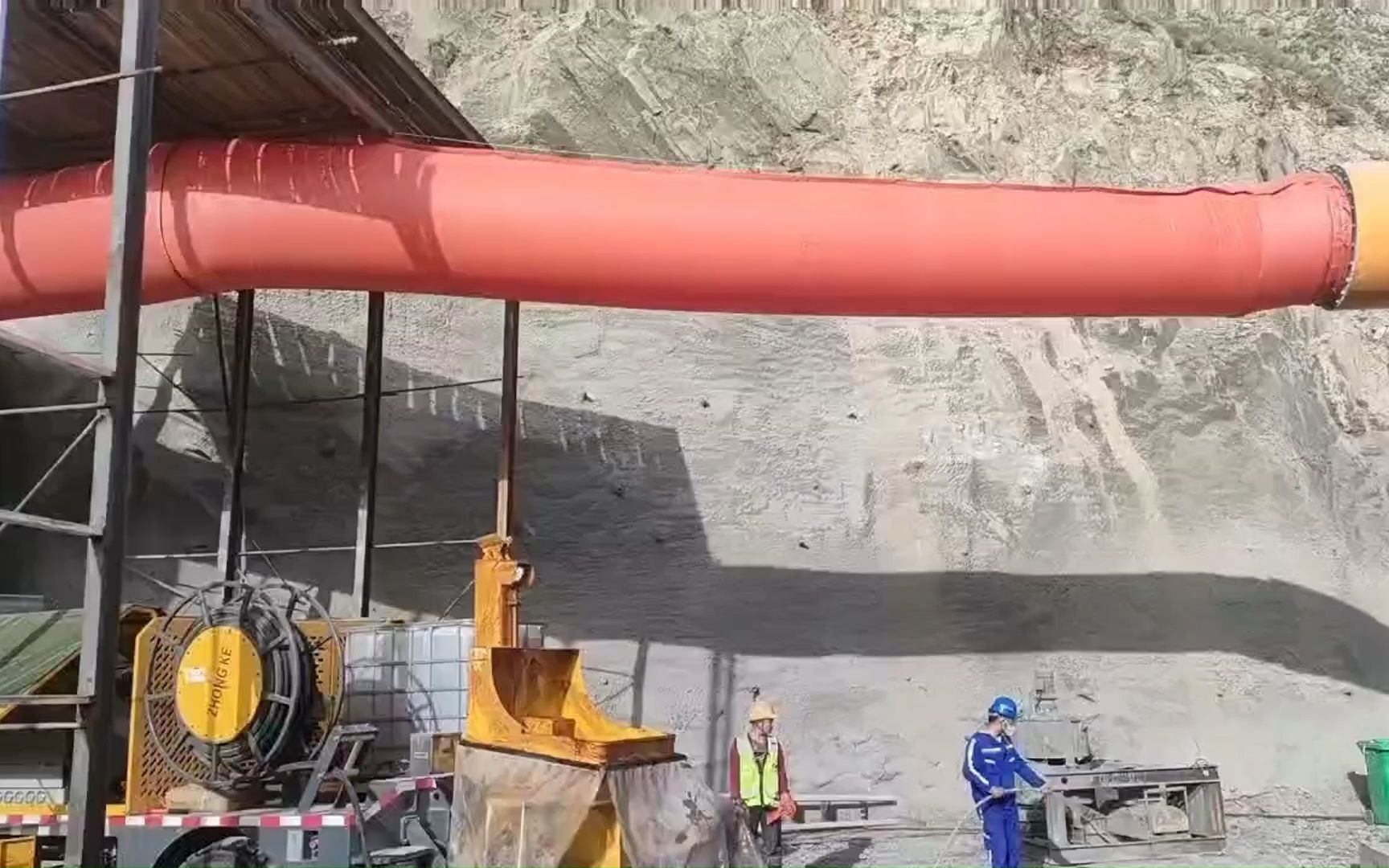 边坡支护机械手湿喷车 机械手混凝土湿喷台车 液压泵送式喷射机 ...