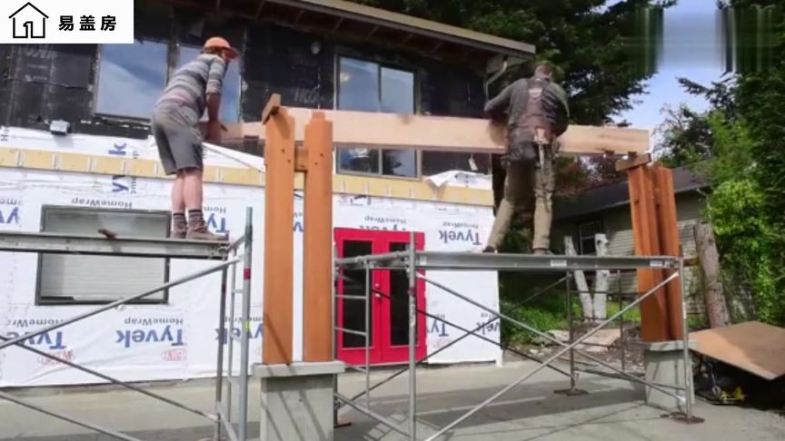 实拍德国木结构建筑拼装施工,网友:这不是中国榫卯吗!