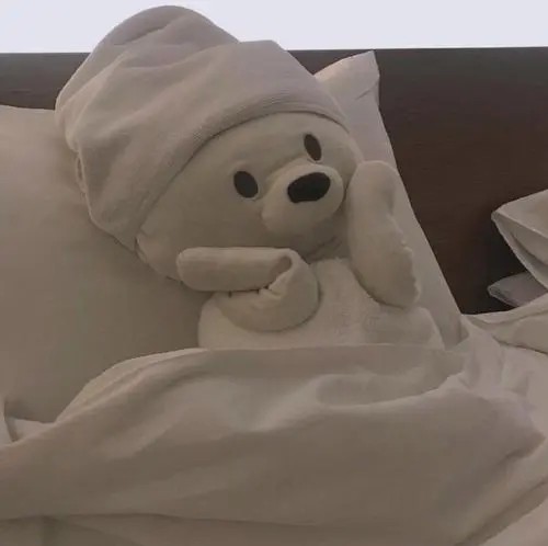 谬谬是个小孩在 