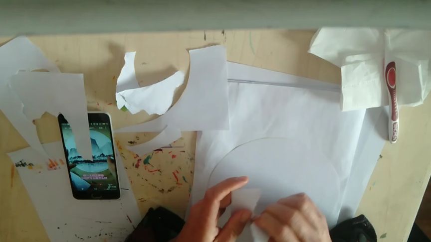 不用毛笔就可以画水墨画。