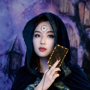 星忆塔罗 