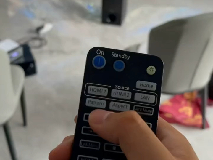 投影仪安装方法,爱普生Tw7000调试教程,心动了吗?赶紧整一套#投影...