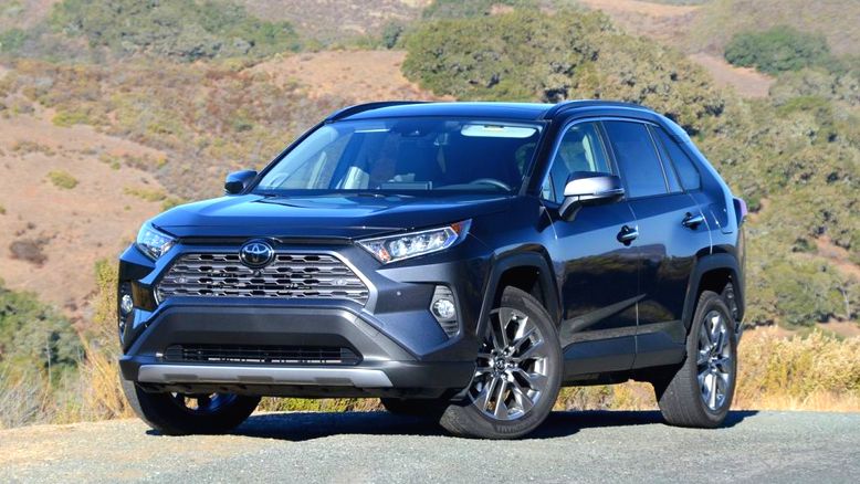 丰田推出新款SUV车型,22万降到15.98万,油耗6.4L,还买啥途观!
